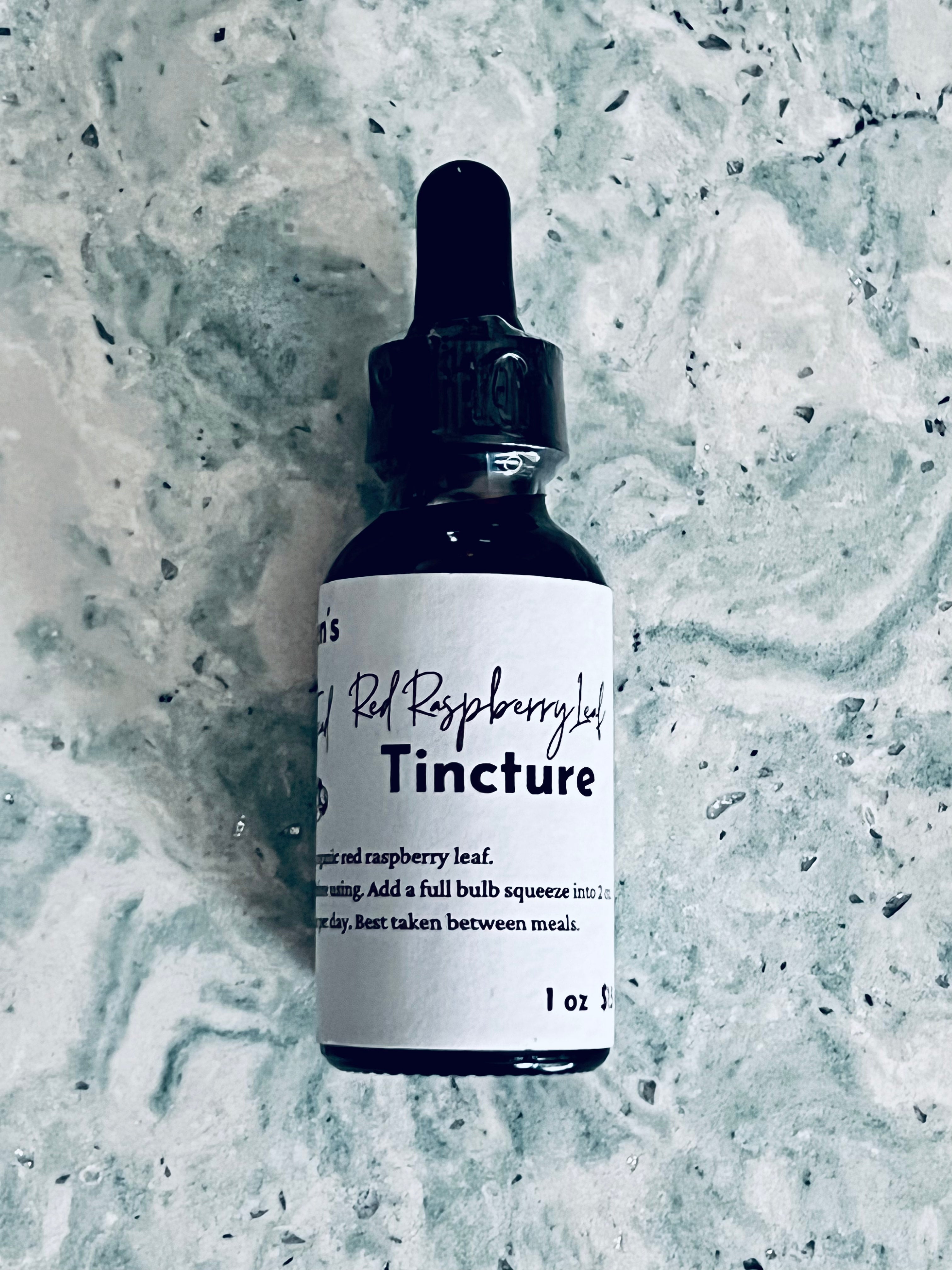 Red Raspberry Leaf Tincture | Mother Hen's Homestead